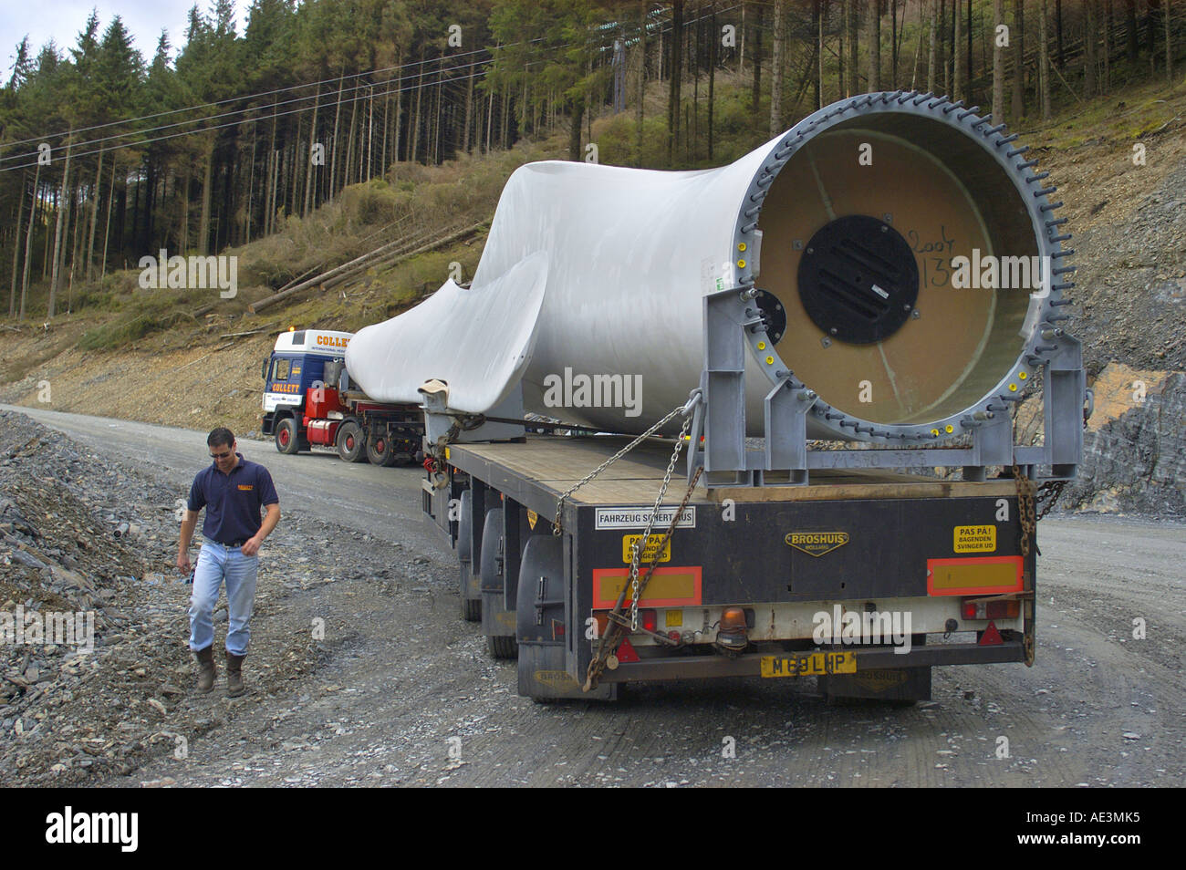 Turbine Blades arrive at Cefn Croes wind farm in mid Wales Stock Photo ...
