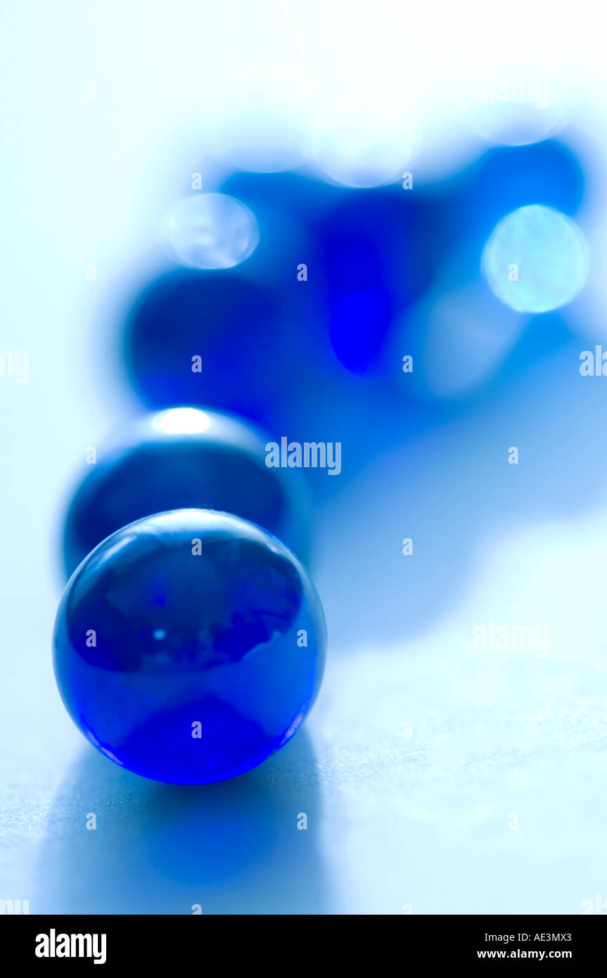 Glass marbles distortion hi-res stock photography and images - Alamy