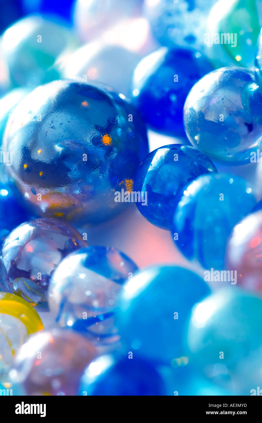 Glass marbles distortion hi-res stock photography and images - Alamy