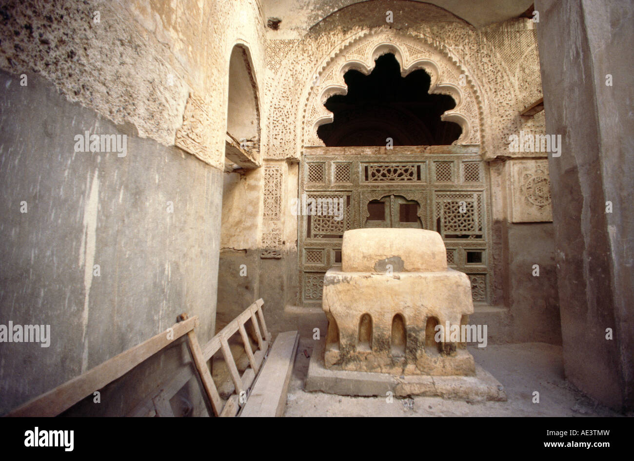Al-Ashrafiya Mosque Interior with Wooden Gate Taiz Yemen Stock Photo ...