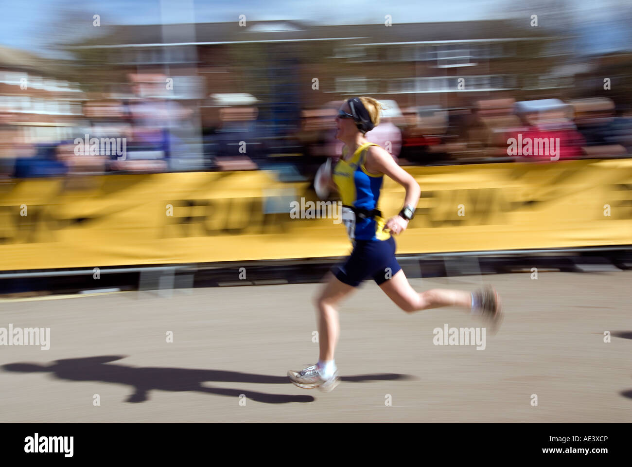 PICTURE CREDIT DOUG BLANE running the Nike Milton Keynes half marathon ...