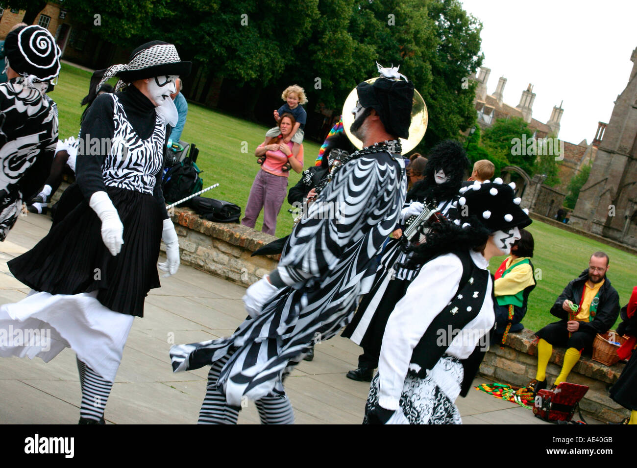 Morris dancers black and white hi-res stock photography and images - Alamy
