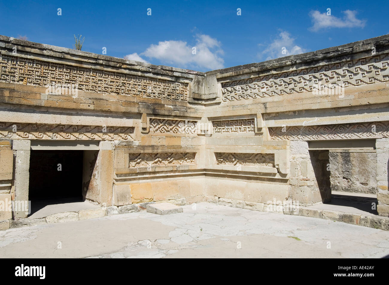 Fantastic geometric carving, Palace of the Columns, Mitla, ancient ...