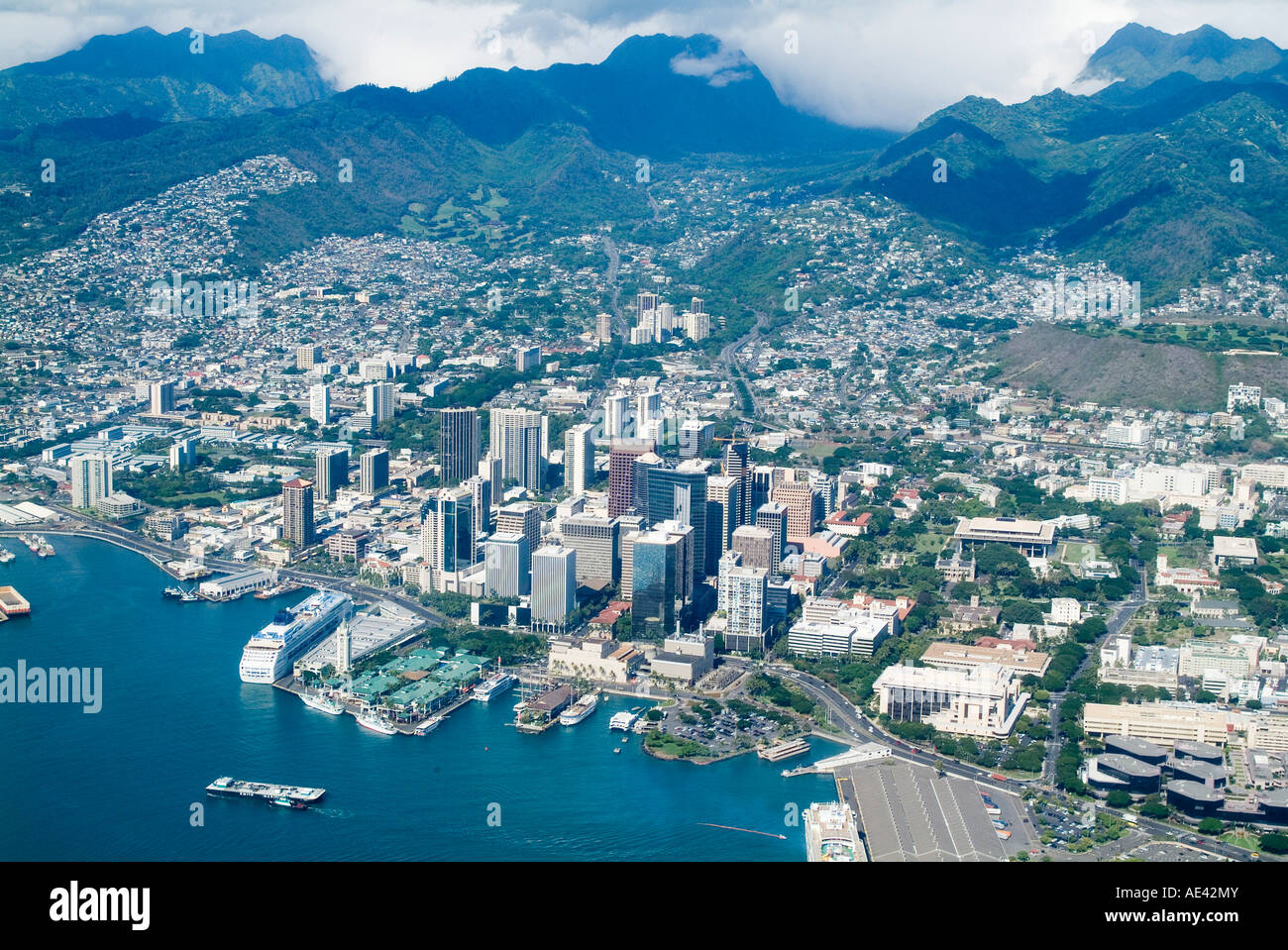 Aerial honolulu oahu hawaii hi-res stock photography and images - Alamy