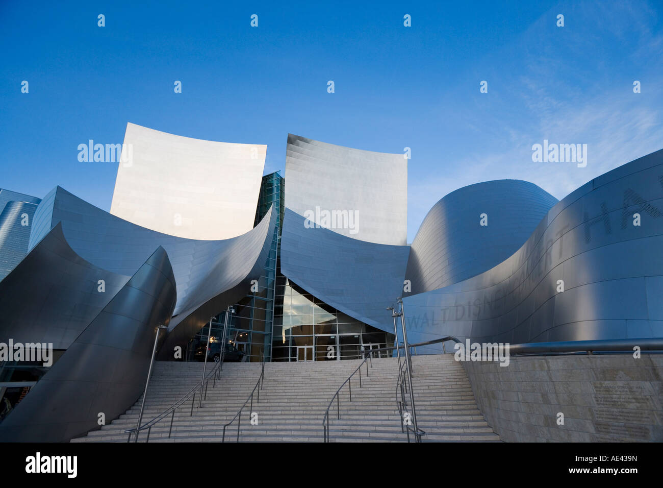 Walt disney concert halls hi-res stock photography and images - Alamy
