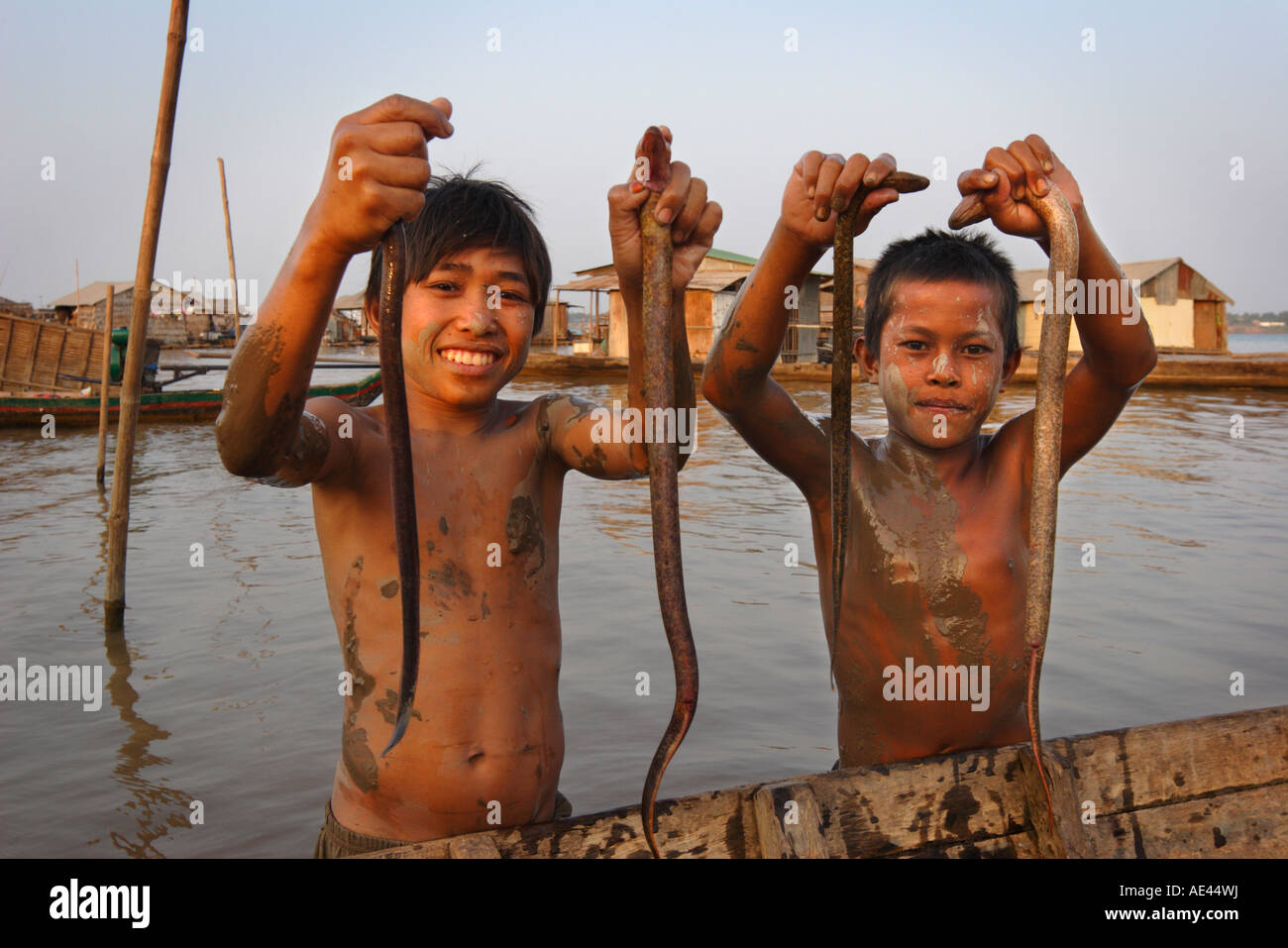 Cham Muslims living by the Mekong river in Phnom Penh, Cambodia ...