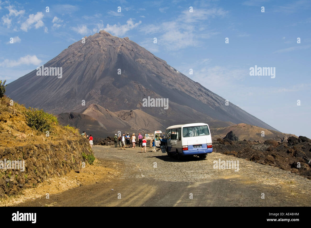 Tourists and the volcano of Pico de Fogo in the background, Fogo (Fire ...