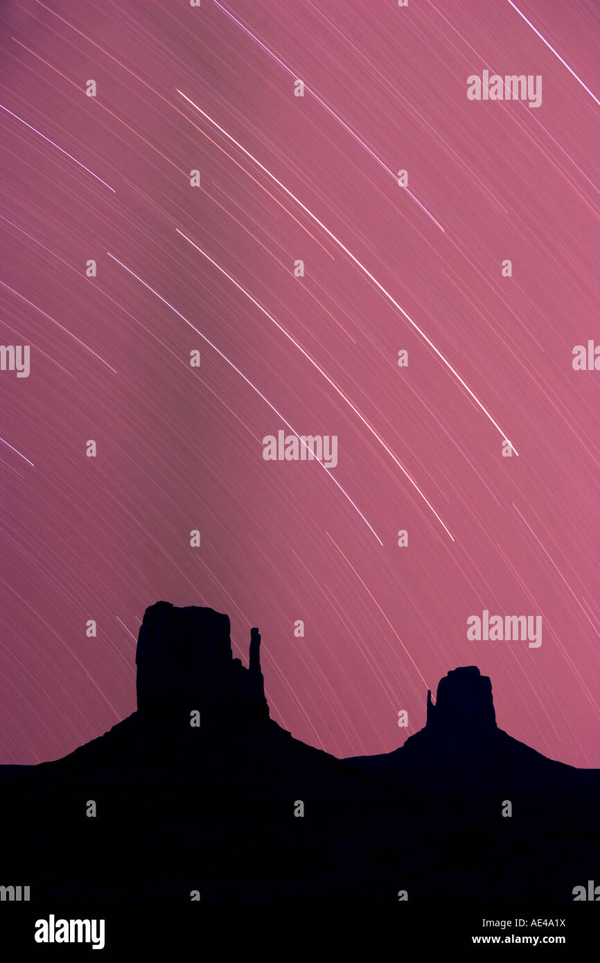 Long exposure of star trails in night sky, Monument Valley Navajo ...