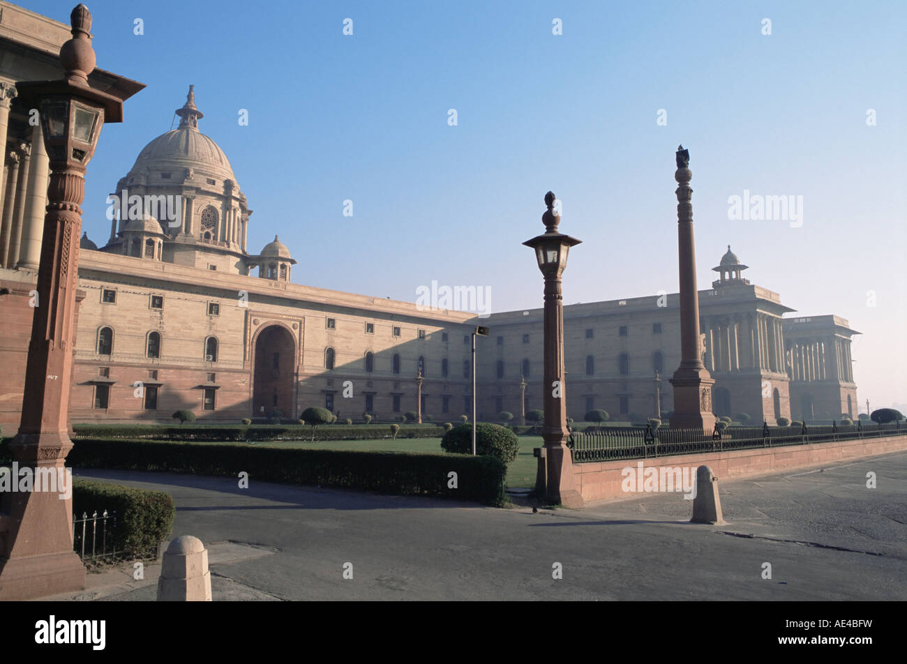 New delhi north south blocks hi-res stock photography and images - Alamy