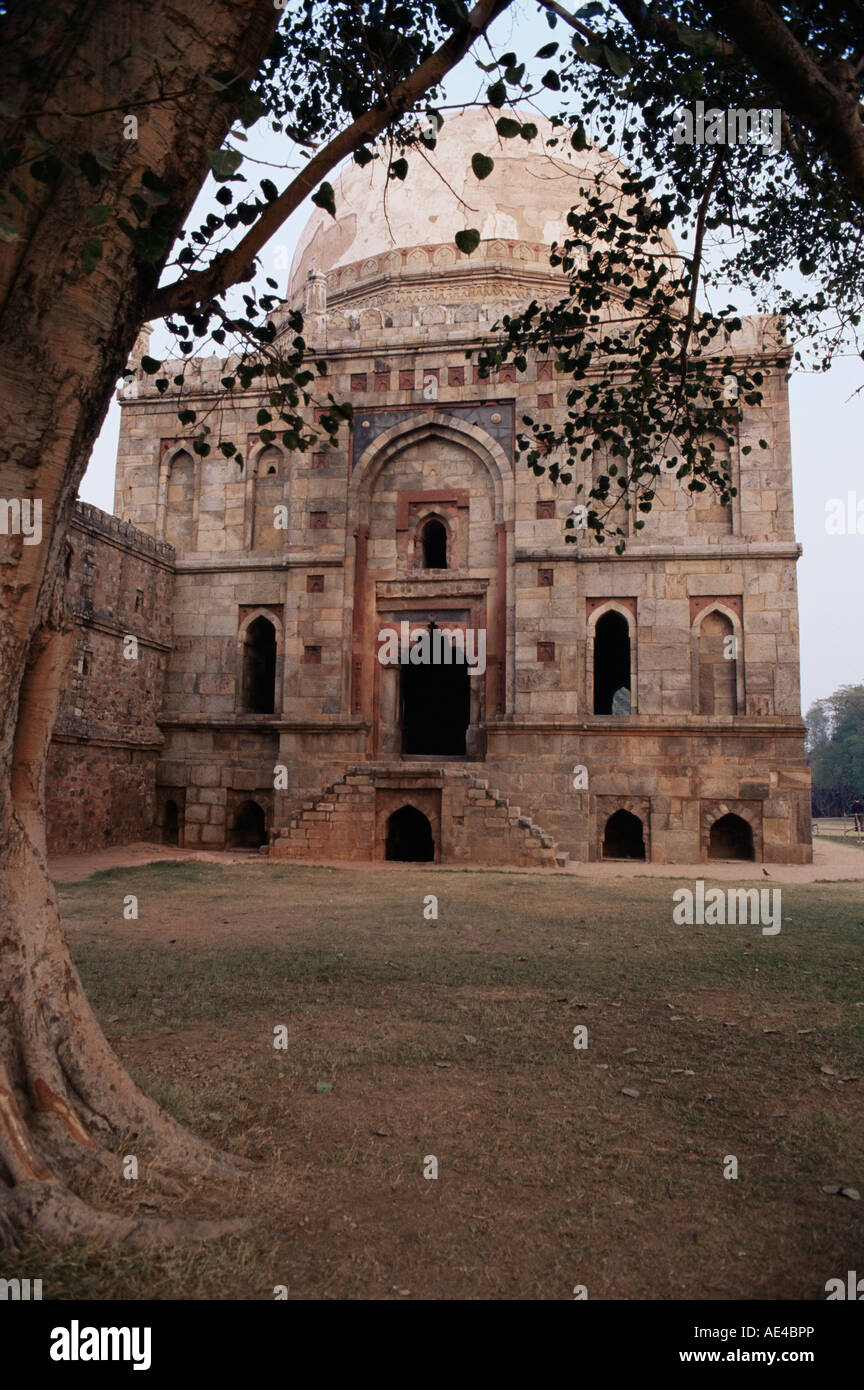 Lodi tombs hi-res stock photography and images - Alamy
