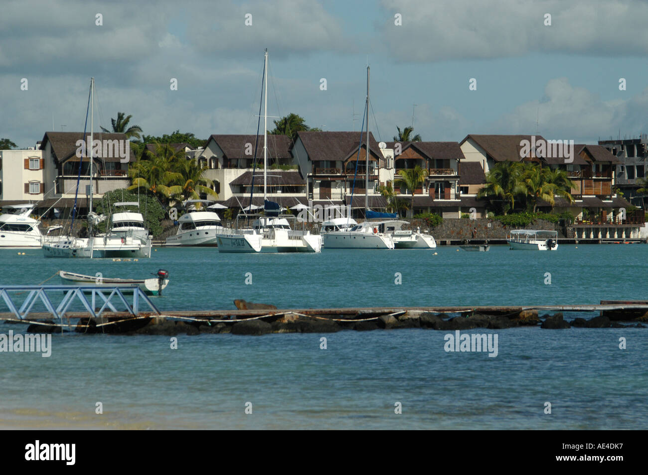 Tropical boats hi-res stock photography and images - Alamy