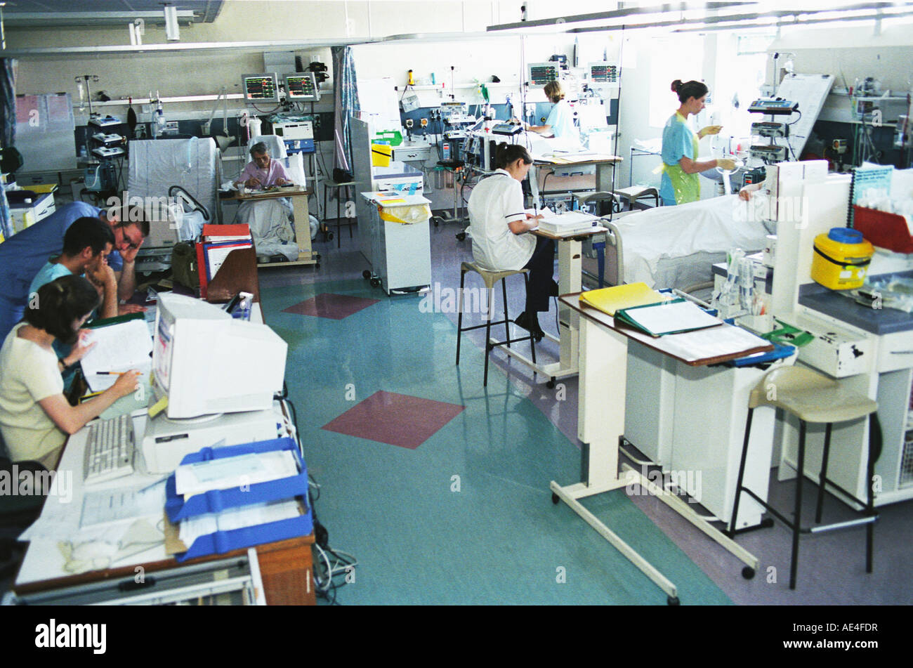 The Intensive Treatment Unit provides specialist care for very ill ...