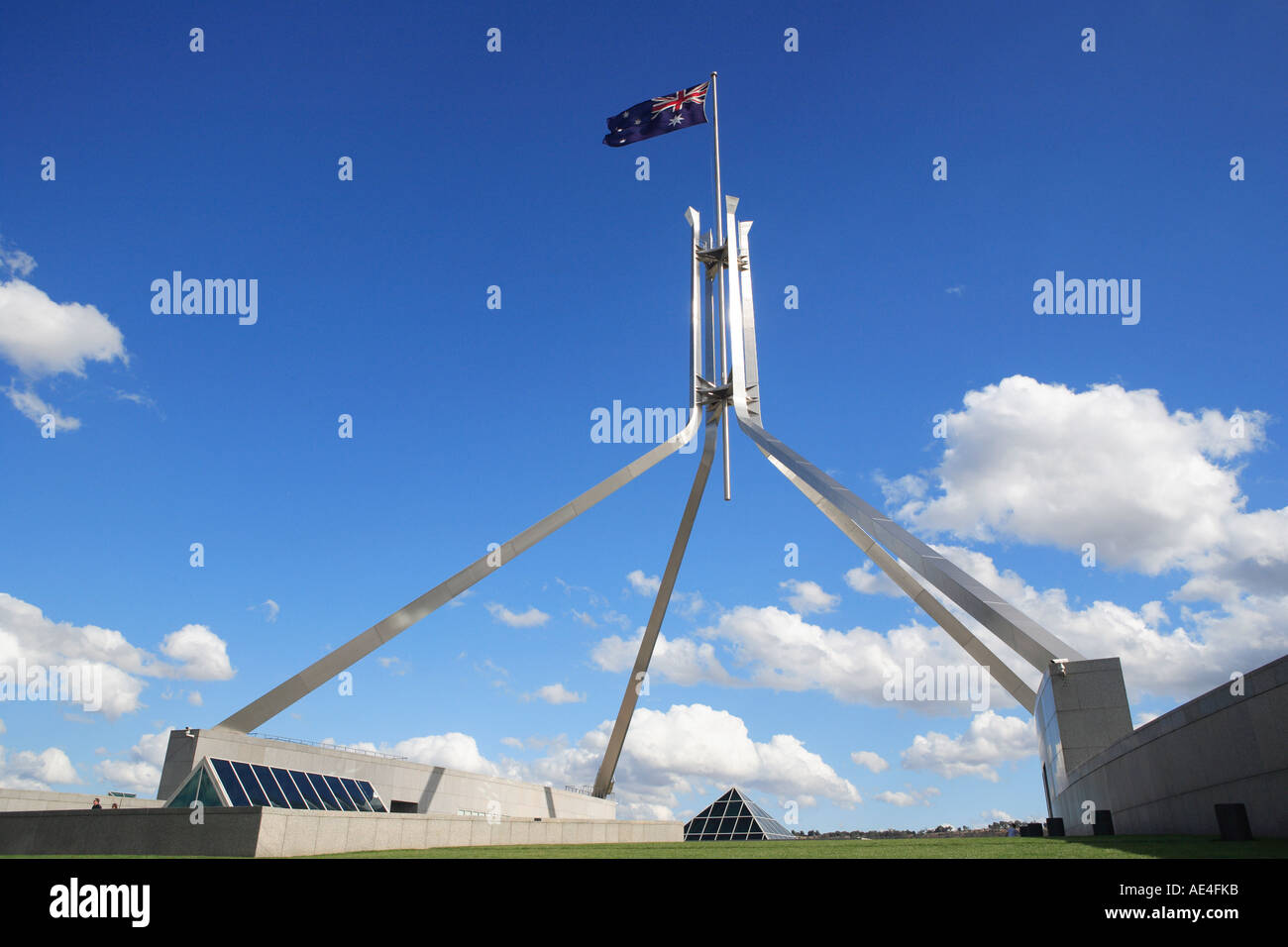 Modern flagpole structure on top of new parliament house, Canberra ...