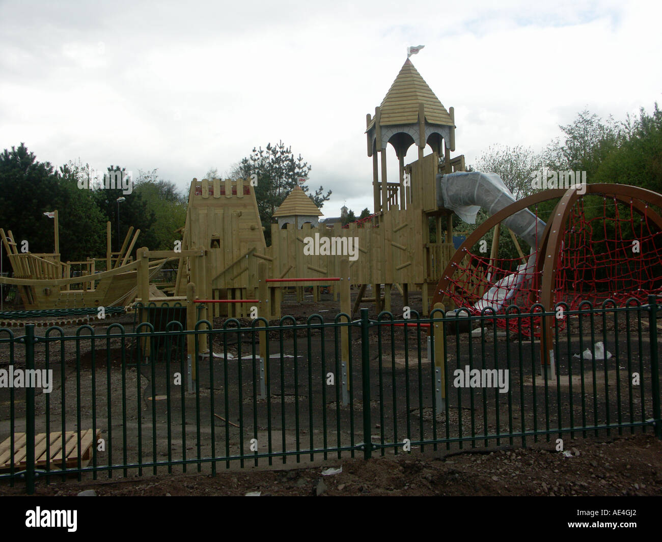 Installing new play area 1 5 06 7 Stock Photo - Alamy