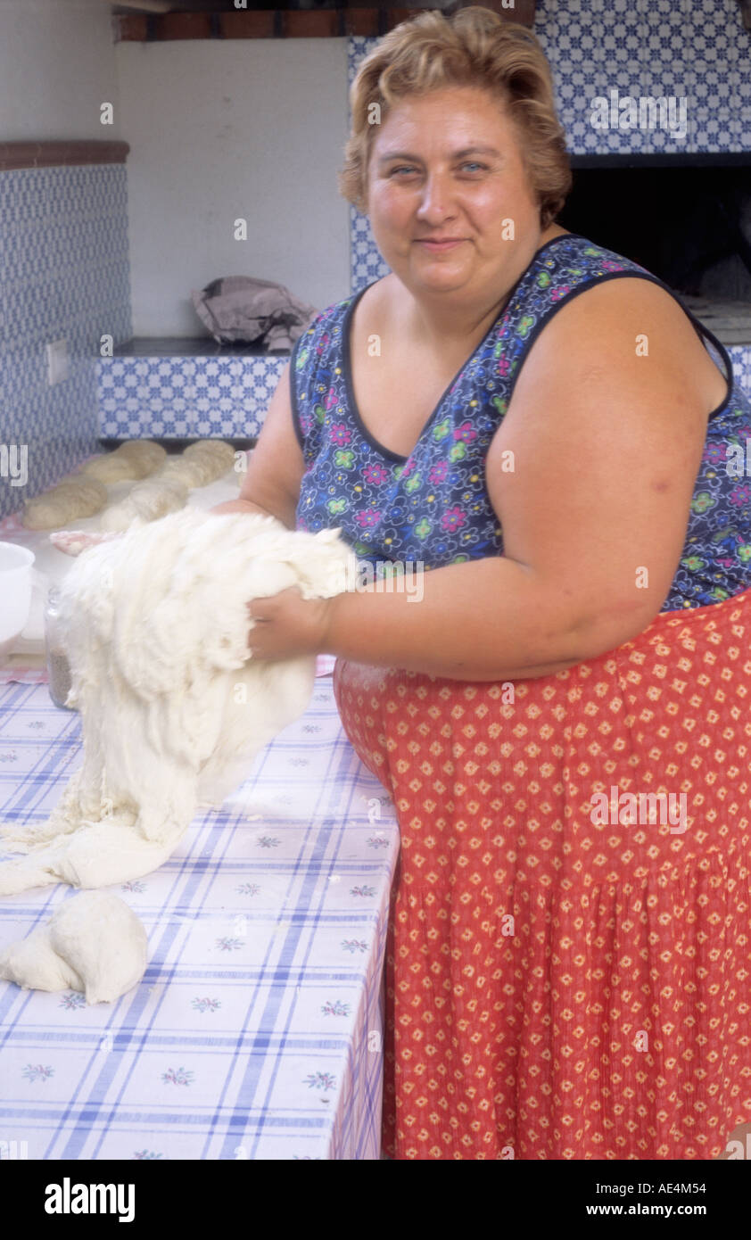 Old italian mama hi-res stock photography and images - Alamy