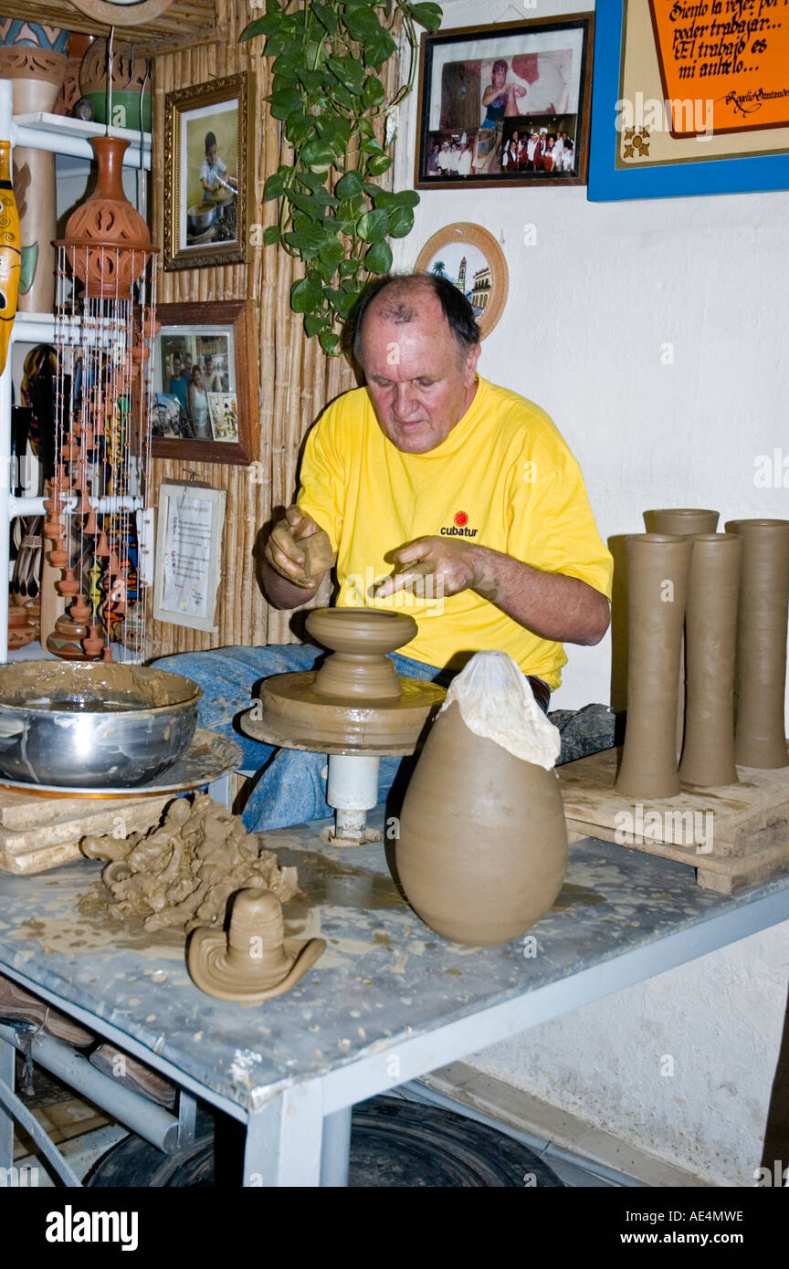 Cuba pottery trinidad hi-res stock photography and images - Alamy
