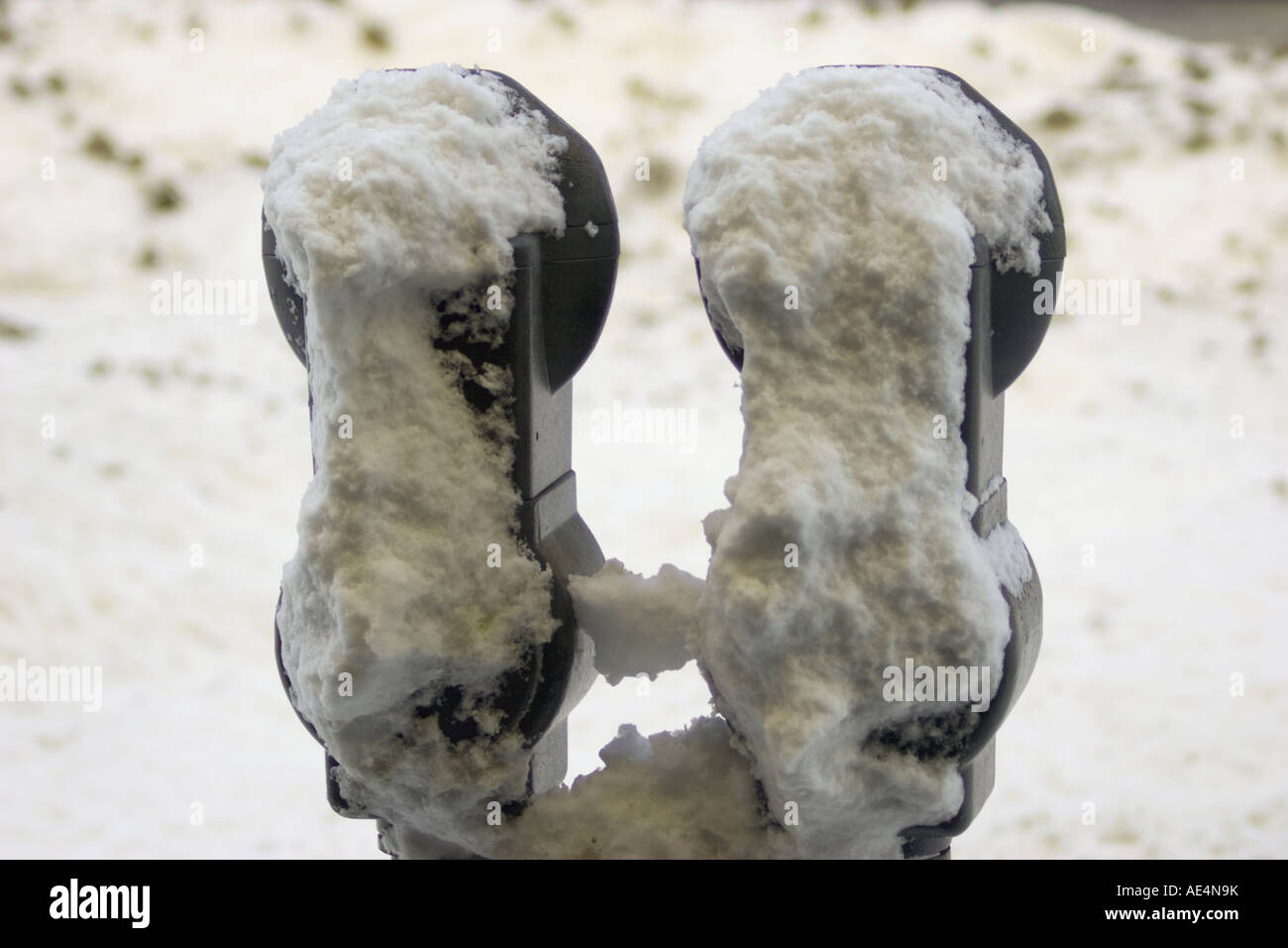 Ice covered meter hi-res stock photography and images - Alamy