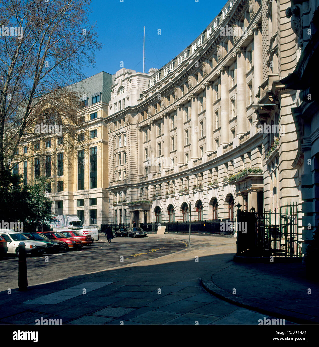 Finsbury circus house hi-res stock photography and images - Alamy
