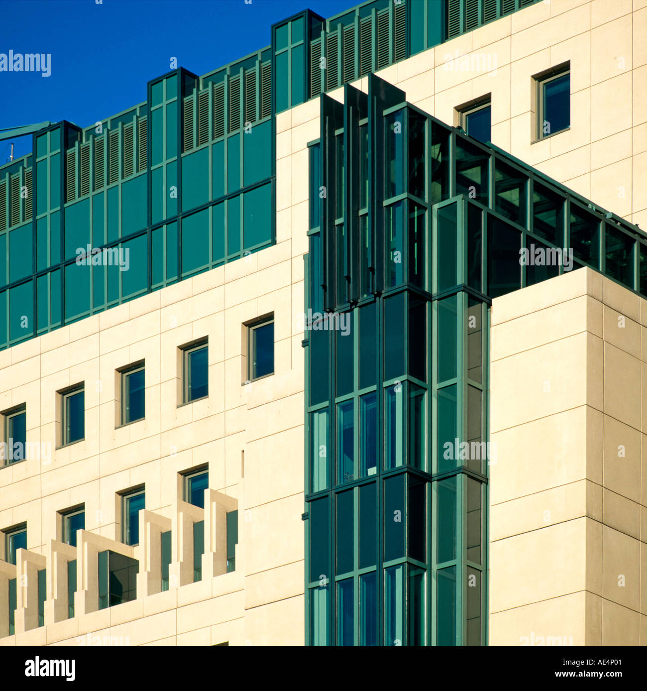 Vauxhall Cross Terry Farrell Architects headquarters of MI6 Security ...