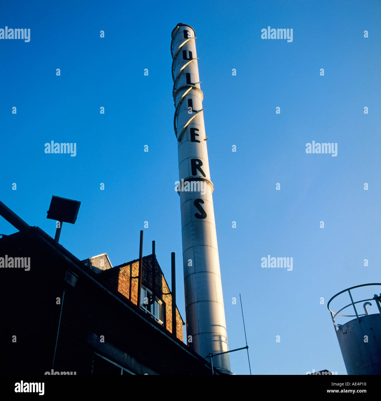 Fuller s Griffin Brewery Chimney Chiswick London W4 England Stock Photo ...