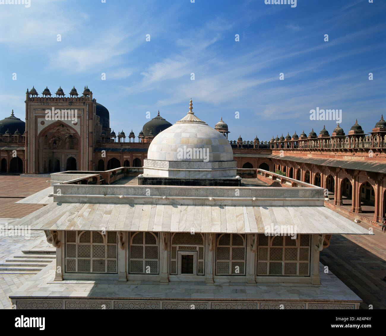 Tomb Of Sheikh Salim Chishti High Resolution Stock Photography and ...