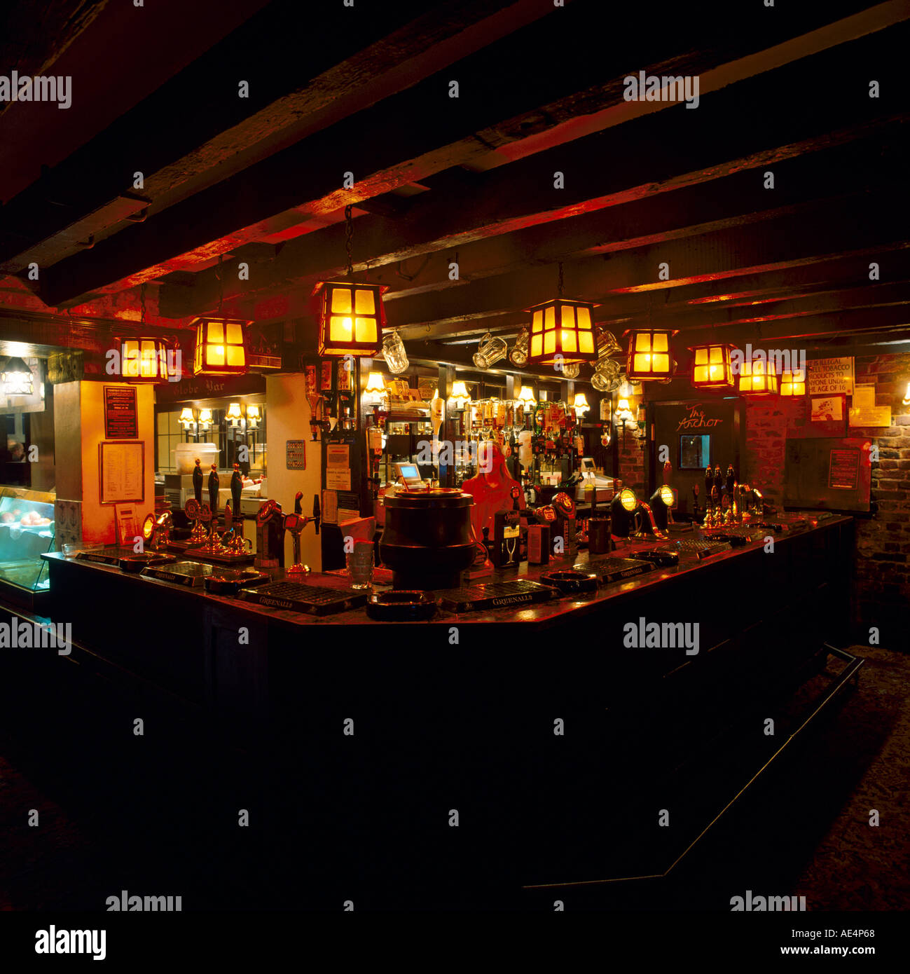 1990s bar hi-res stock photography and images - Alamy