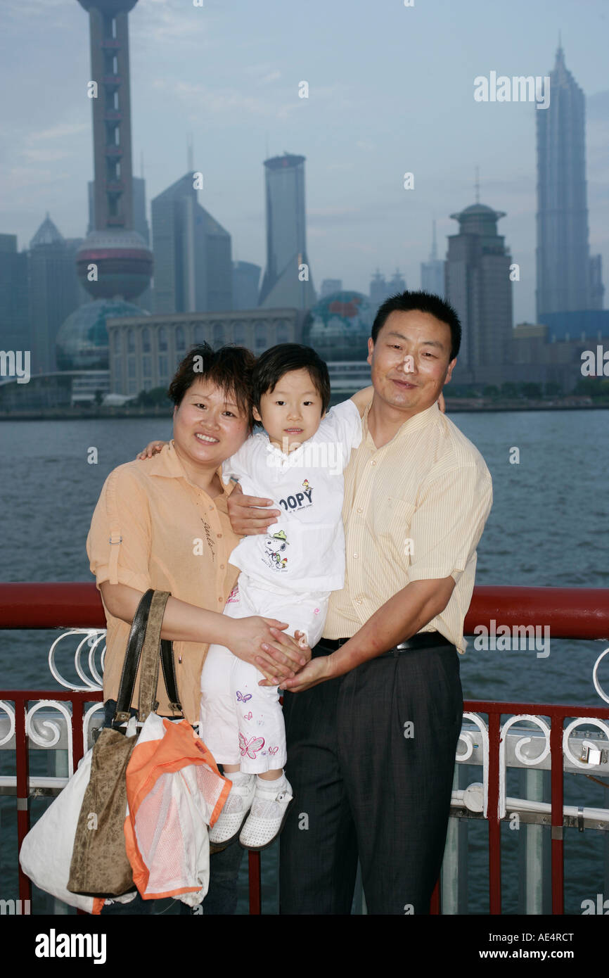 Chinese family on the Bund, Shanghai, China, Asia Stock Photo - Alamy