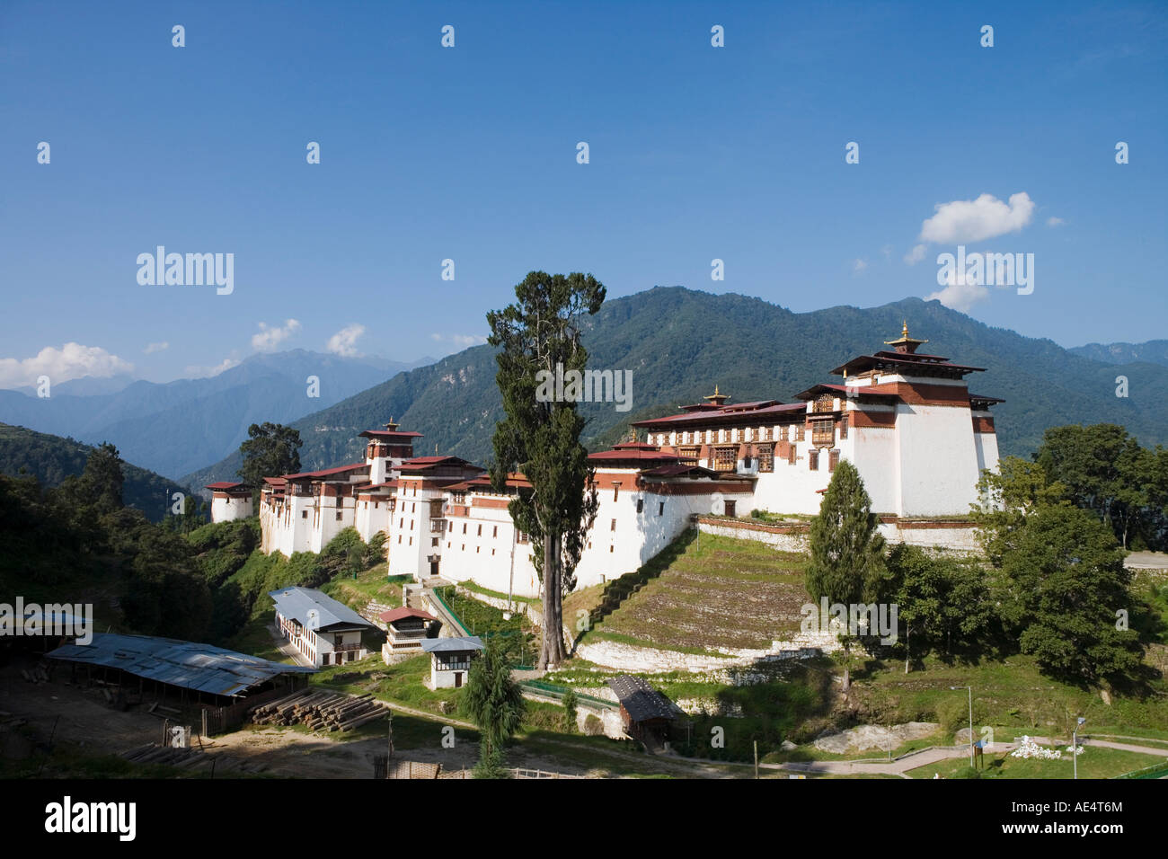 Bhutan religious landmarks hi-res stock photography and images - Alamy