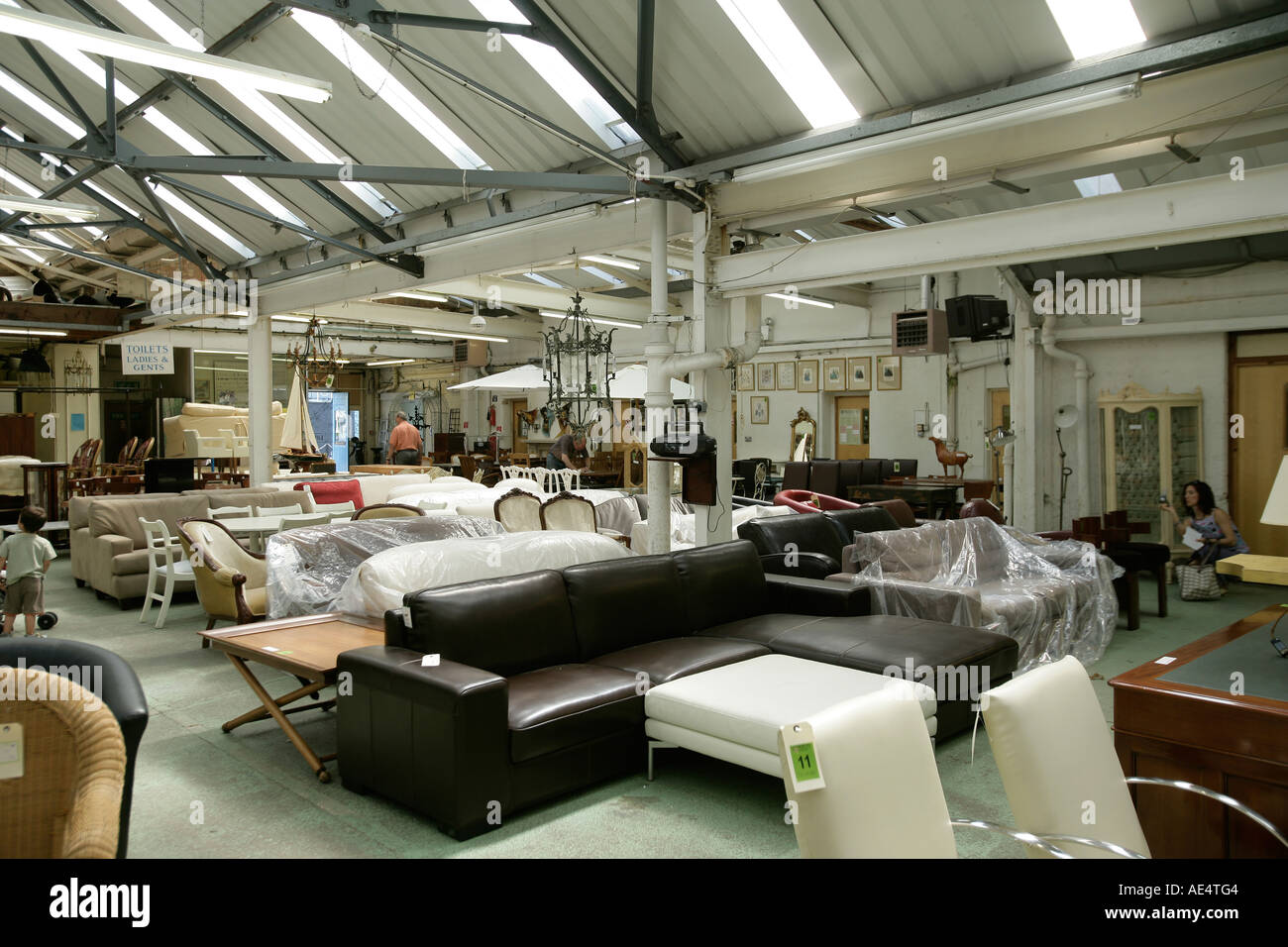 Lots Lotts Road Auction Room Stock Photo - Alamy