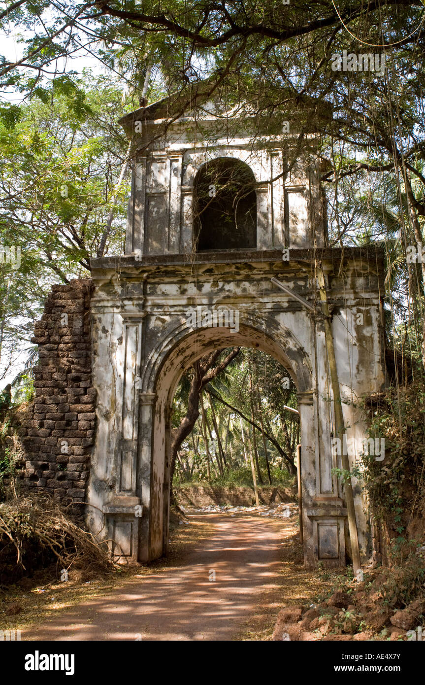 Old Goa has many signs of a more glorious past Stock Photo - Alamy