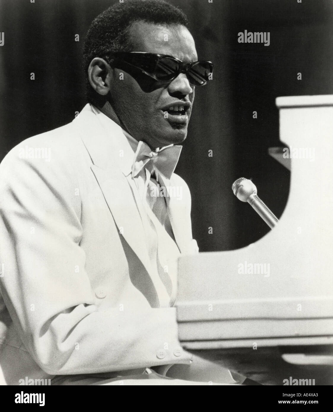 RAY CHARLES US Jazz musician Stock Photo - Alamy