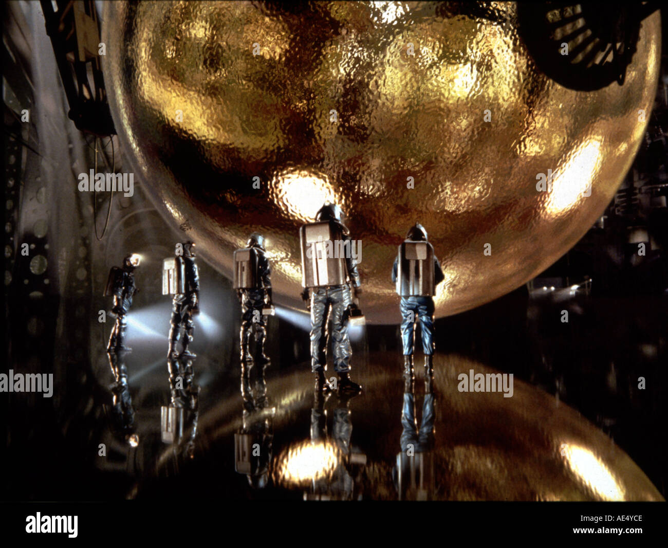 Sphere Movie Spaceship