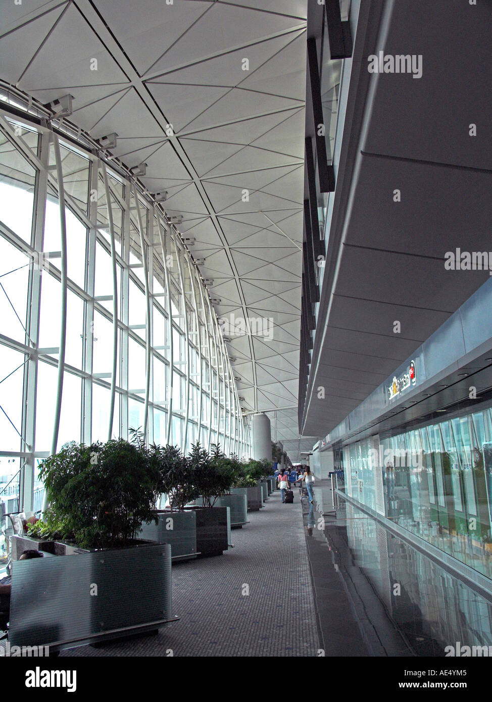 Hong Kong International Airport passenger terminal Stock Photo - Alamy