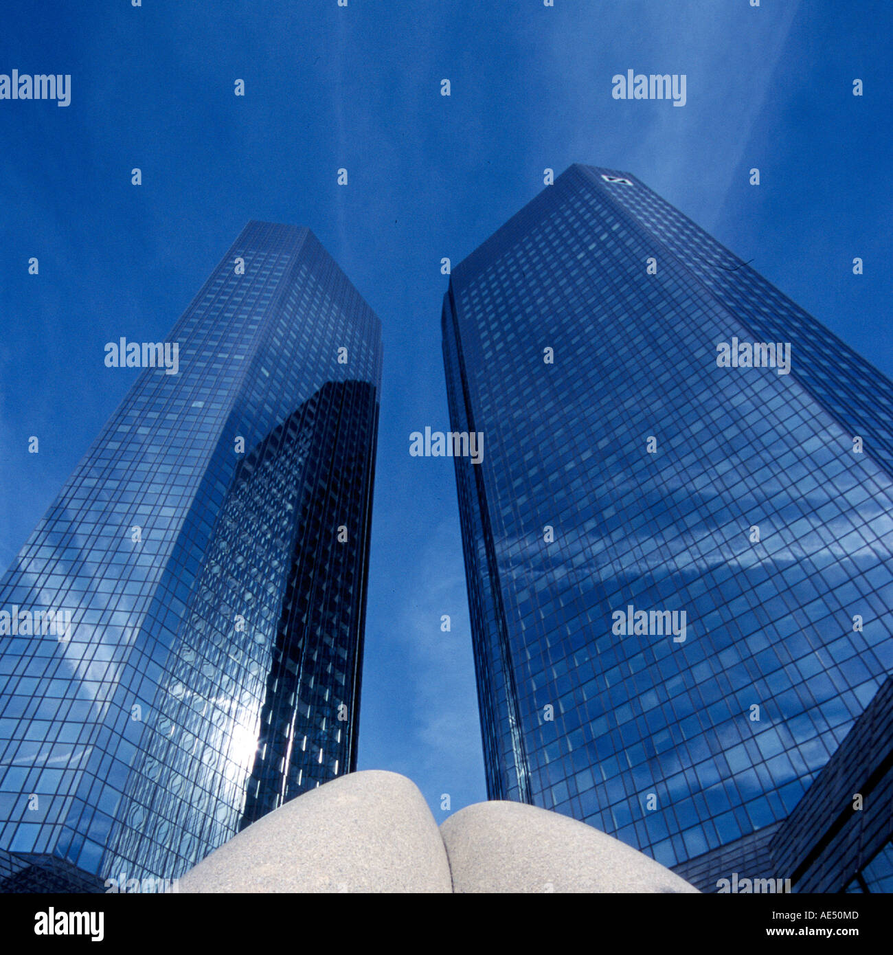 extreme buildings frankfurt Stock Photo - Alamy