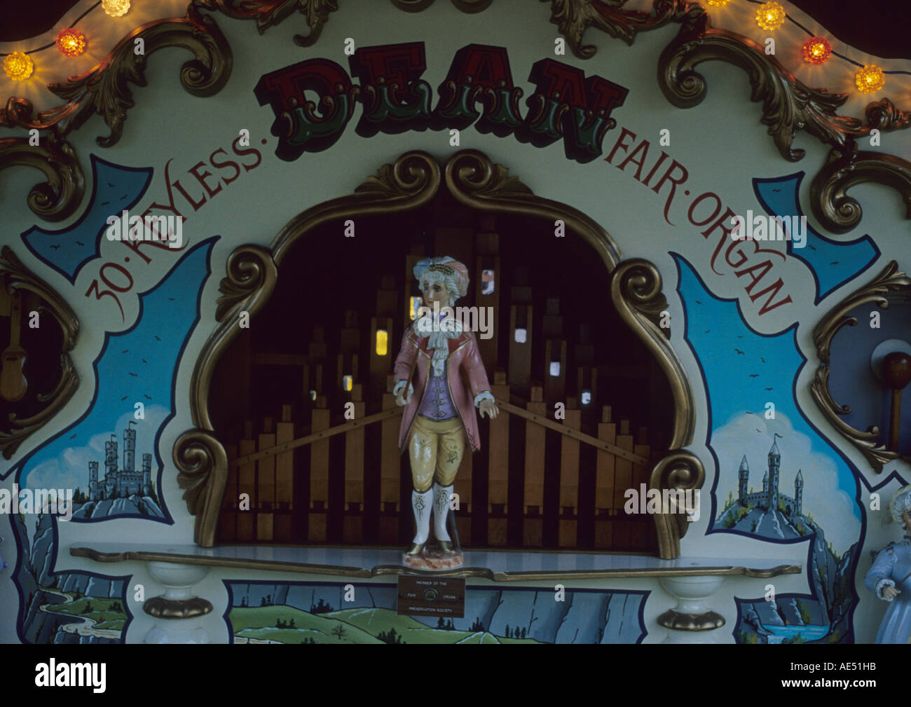 Fairground organs hi-res stock photography and images - Alamy