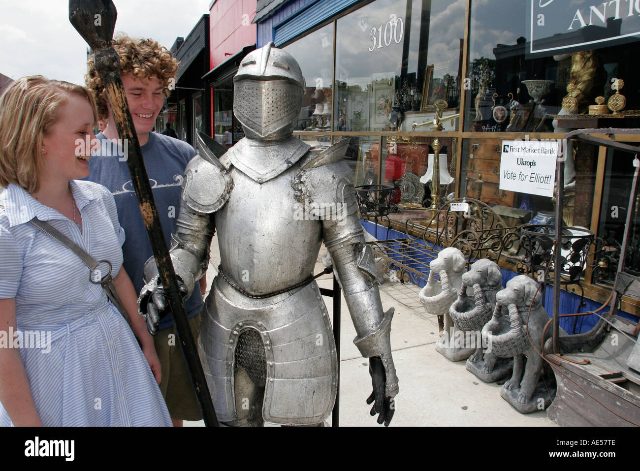 Richmond Virginia,Carytown,West Cary Street,antiques,knight suit armor ...