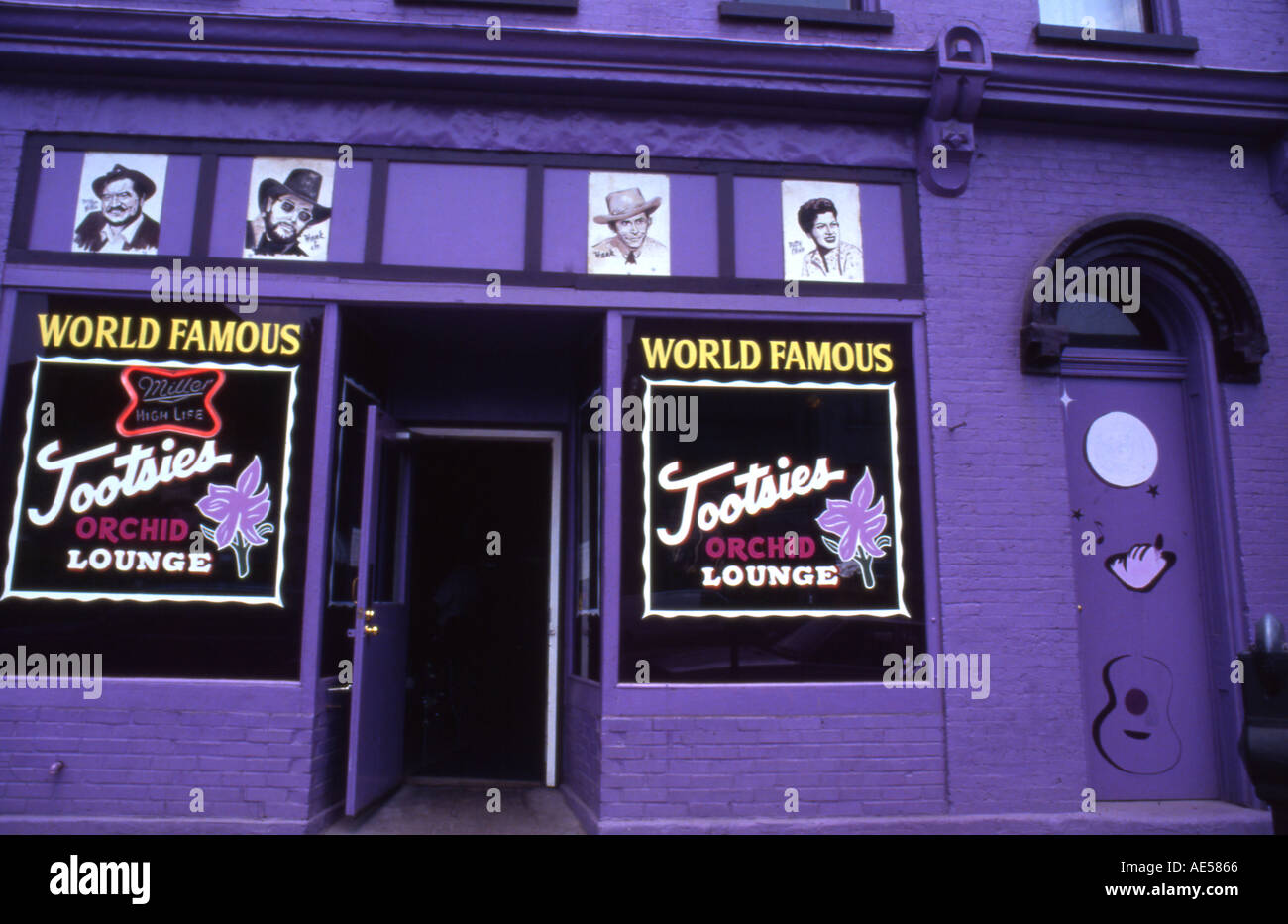 Tootsie's orchid lounge nashville hi-res stock photography and images ...
