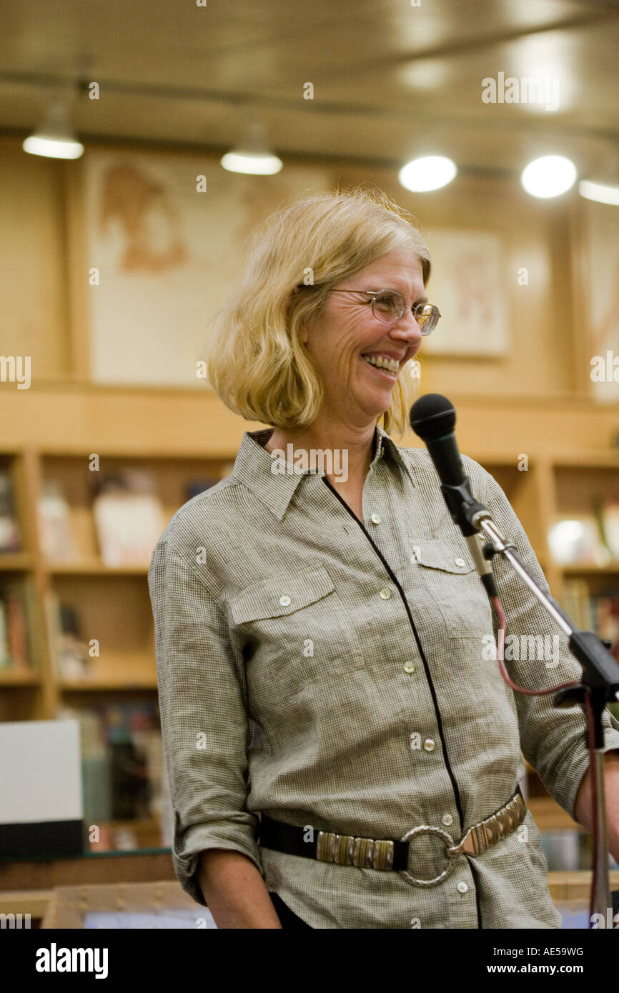 Famous author Jane Smiley speaking at a bookstore to promote her latest ...