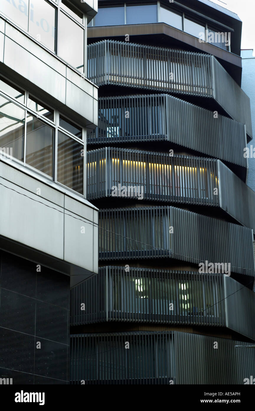 The Yasuyo Building in Shinjuku Tokyo detail Stock Photo - Alamy