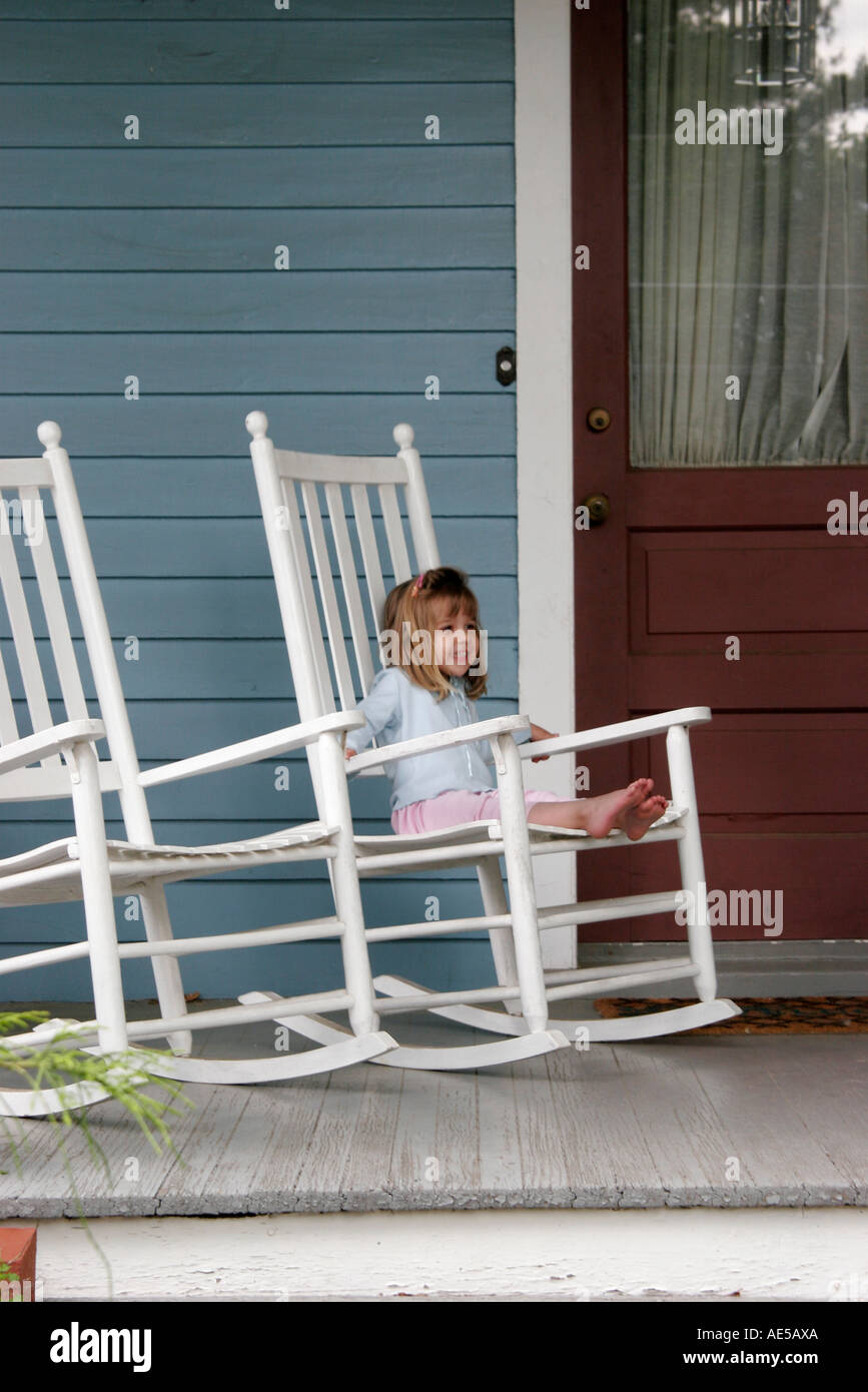 Virginia Loudoun County,Round Hill,rocking chairs,porch,visitors travel ...