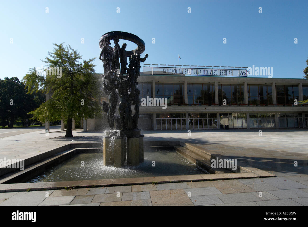 Malmö Opera house Stock Photo - Alamy