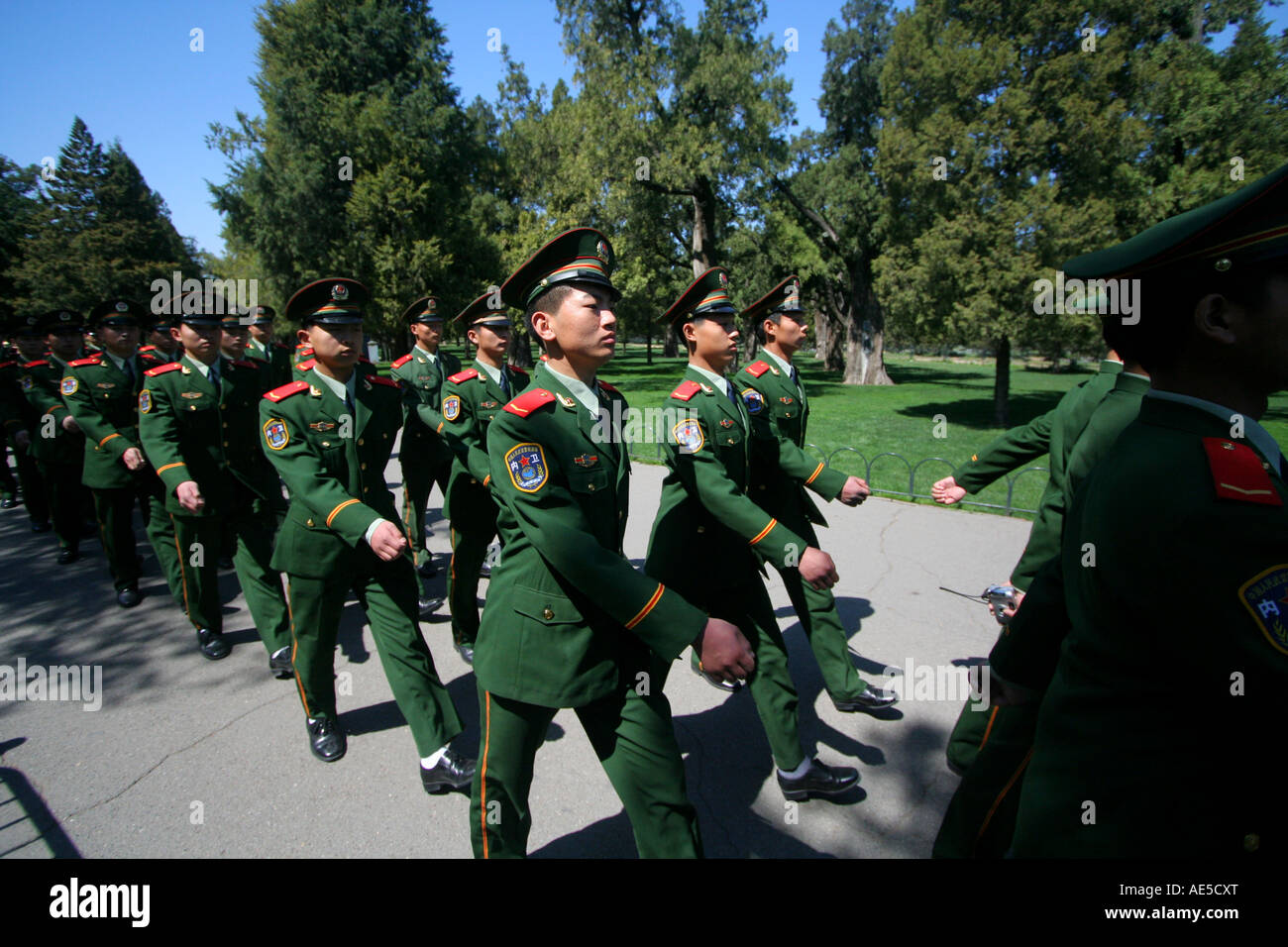 Chinese Soldiers March Stock Photo - Alamy