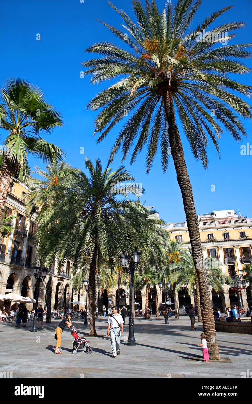 Placa Reial, Barcelona, Spain Stock Photo - Alamy