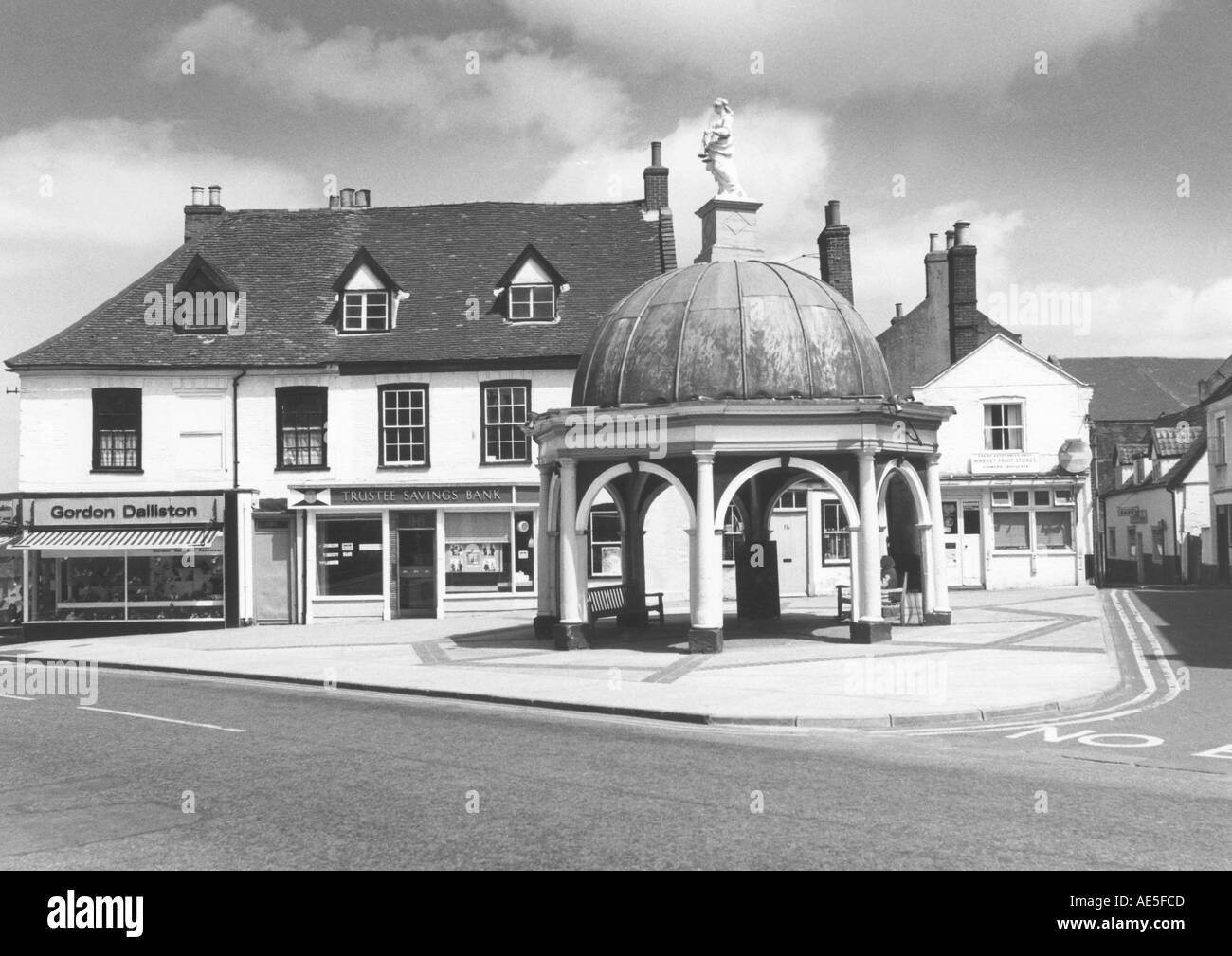 Butter Cross Bungay Suffolk England Stock Photo - Alamy