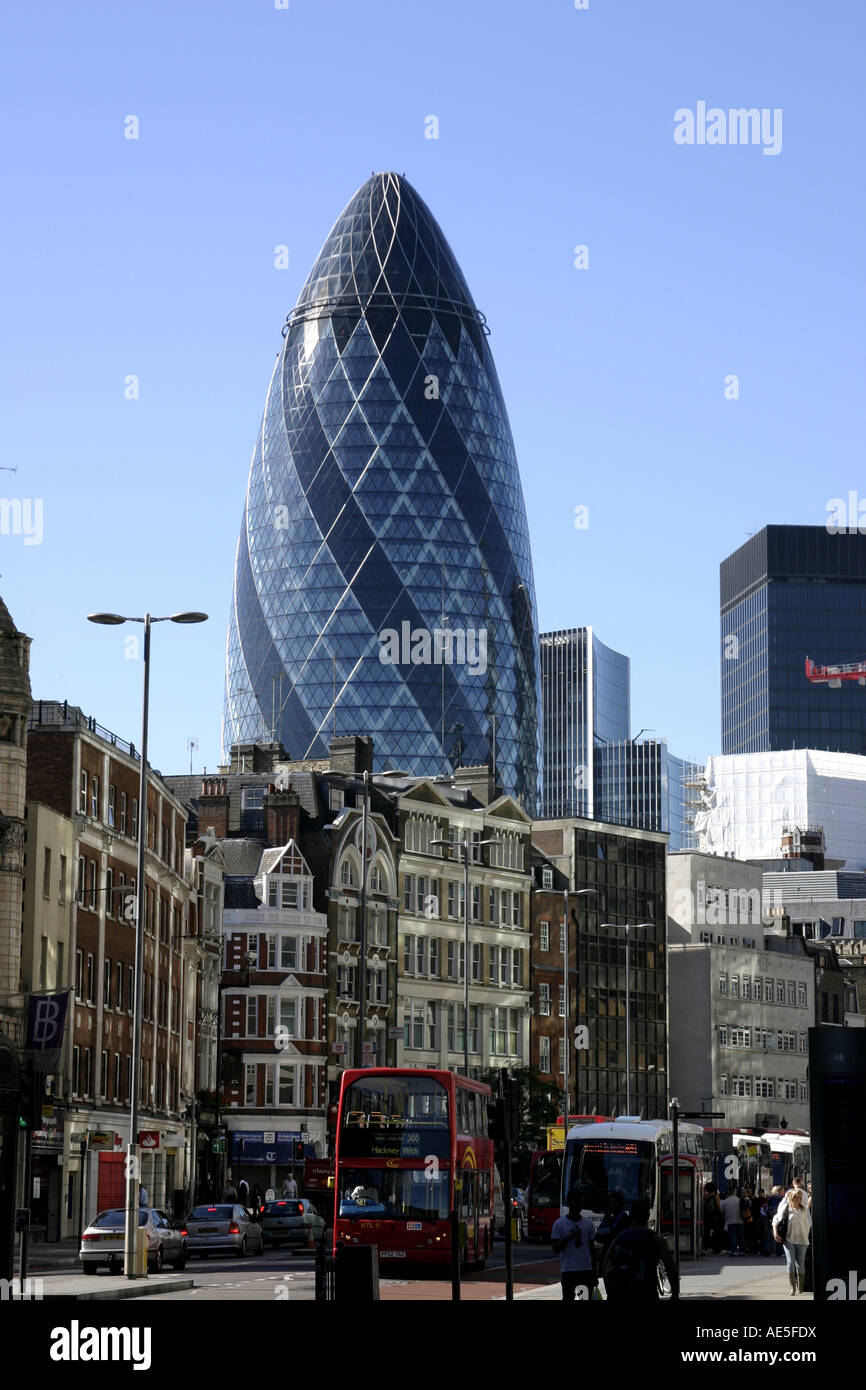 the gherkin building city of london uk 2006 Stock Photo - Alamy