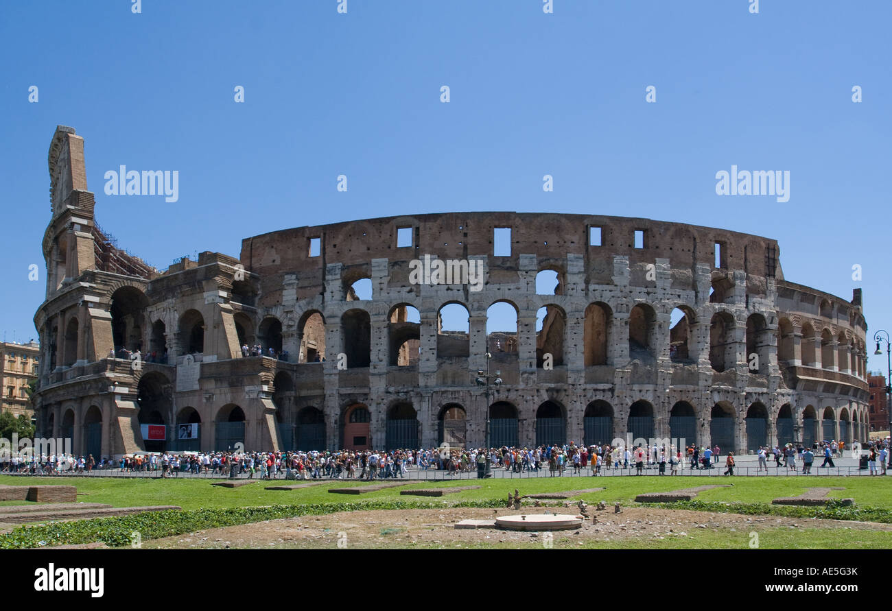 The Roman Colosseum - Exterior Stock Photo - Alamy