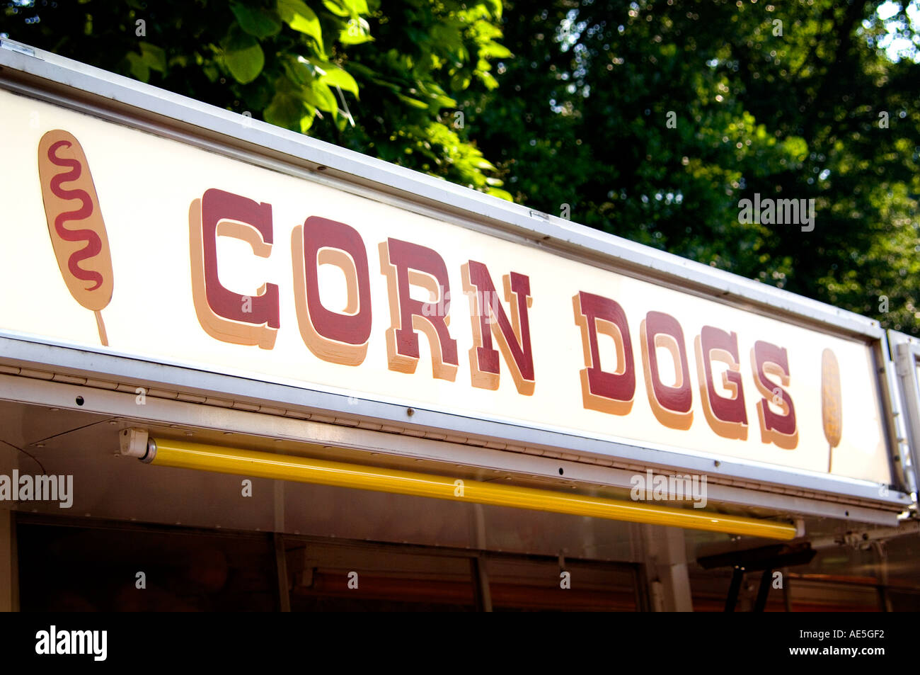 Corn dog sign carnival hi-res stock photography and images - Alamy