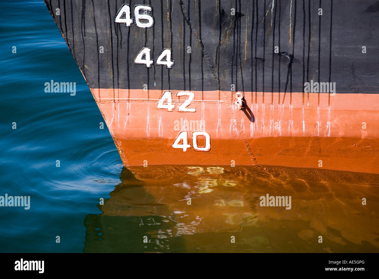 Ship sea level Stock Photo - Alamy