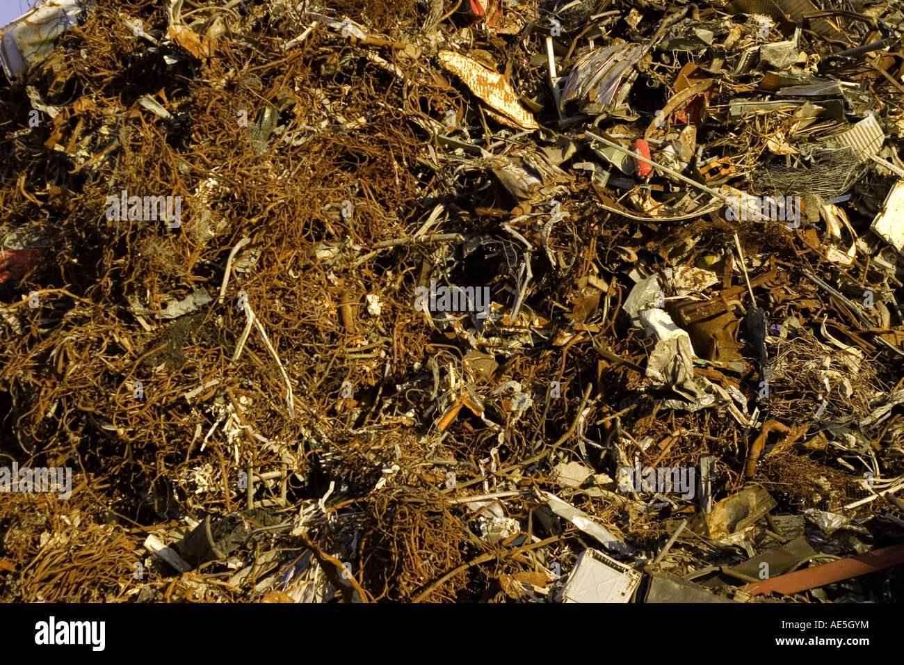 close-up of pile of rusty scrap metal for recycling Stock Photo - Alamy