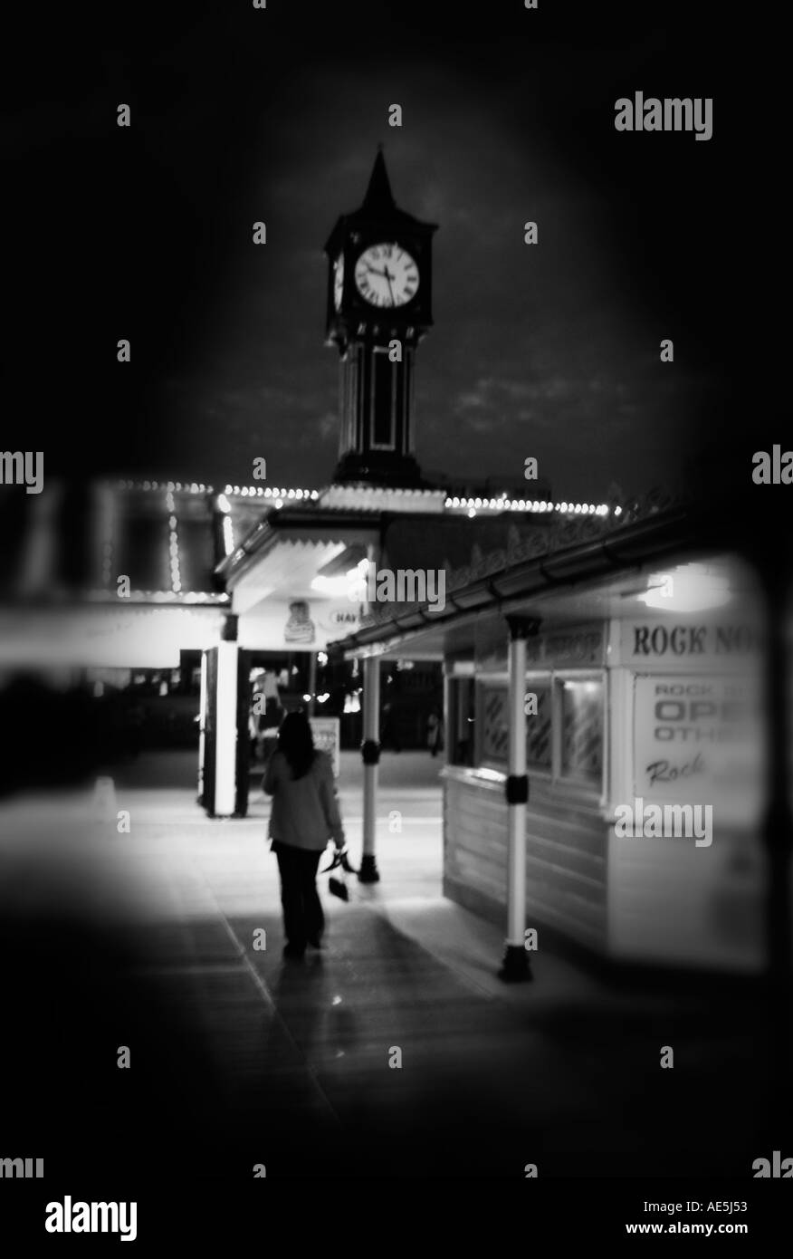 Brighton pier construction Black and White Stock Photos & Images - Alamy